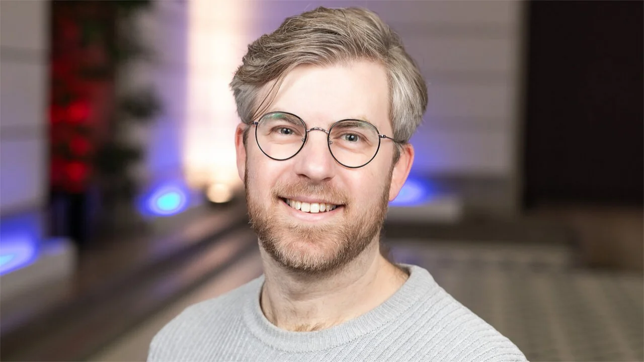 AI Sorting Transforms Textile Recycling Efficiency