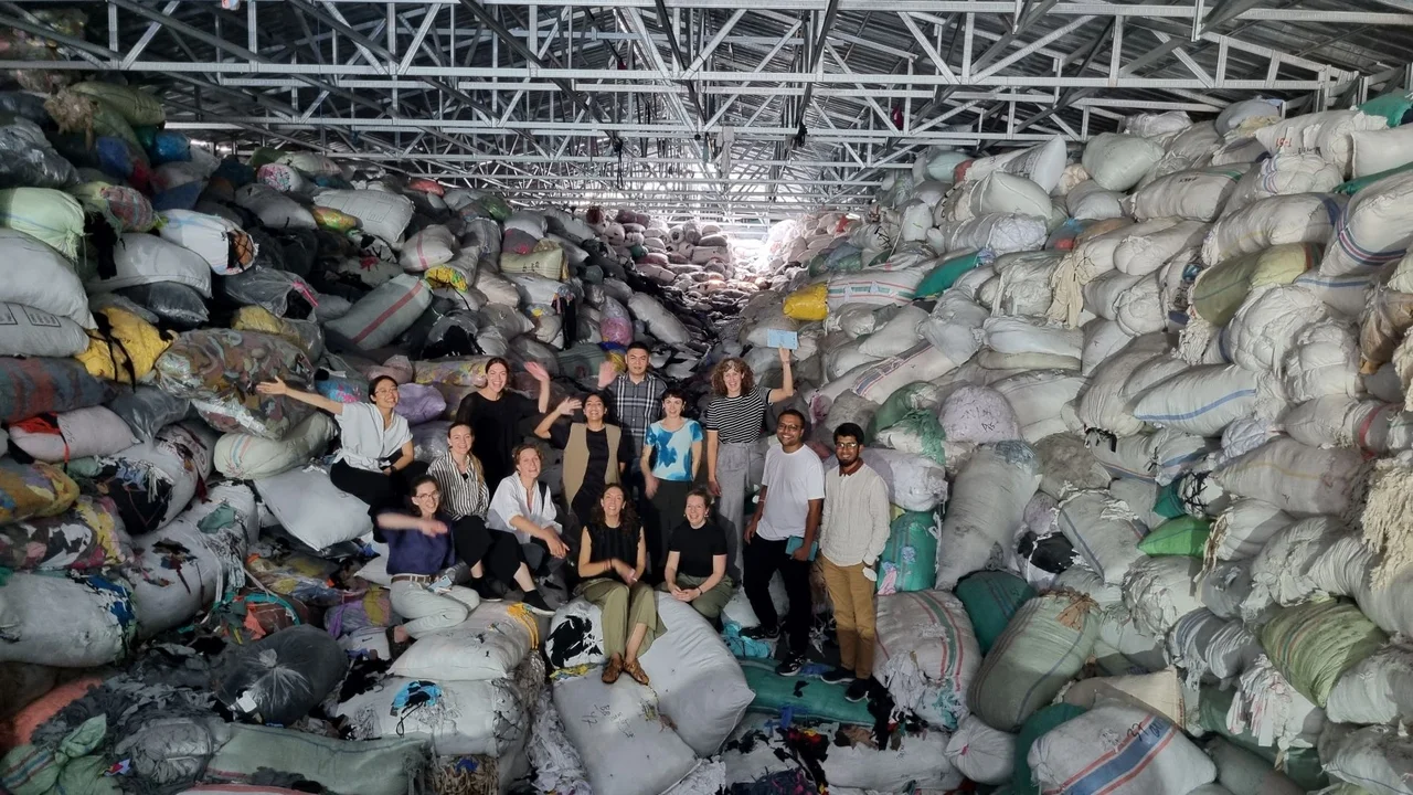 How efficient management can reduce textile waste and promote recycling